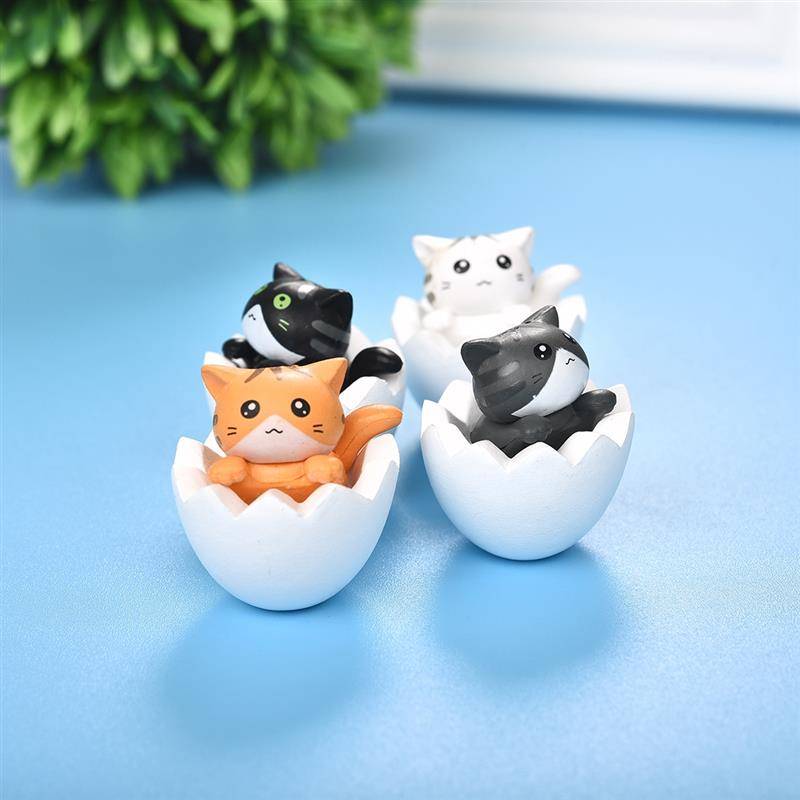 Cute Cat In White Eggshell Figures - Timikishop